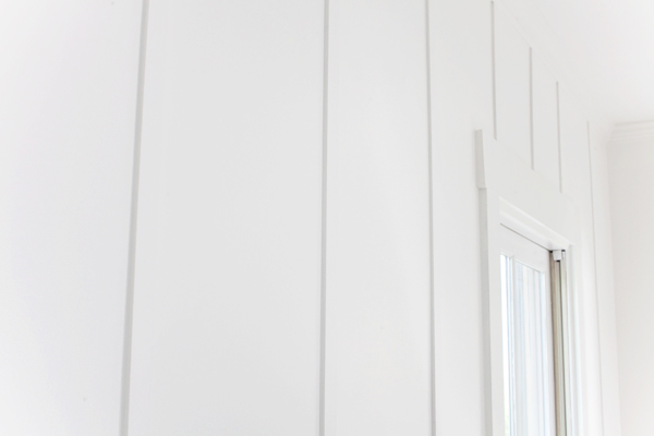 Easy DIY Board And Batten | Wood Wall | Farmhouse | Cottage - The ...